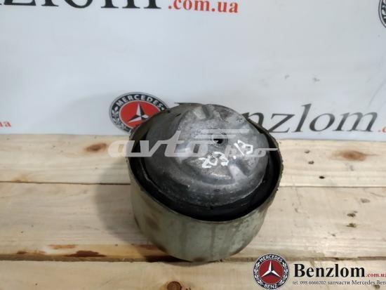 A2032402017 Mercedes | Подушка (опора двигателя правая) A 203 240 20 17 ...