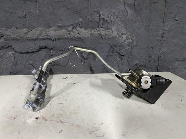 2310125040 Toyota паливний насос