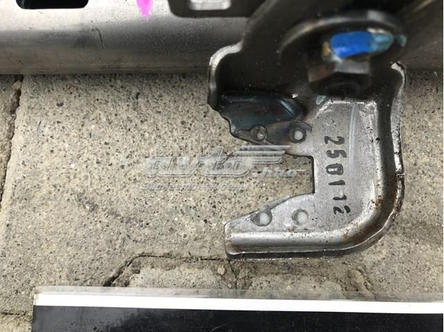 4401A158 Mitsubishi вал рулевой колонки нижний