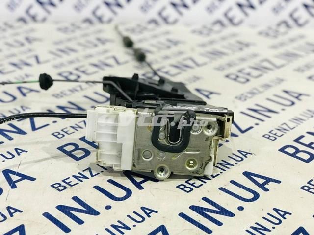 A1647201935 Mercedes замок двери передней левой