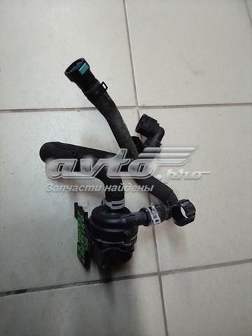 LR095160 Land Rover насос водяний f1,d6,e3