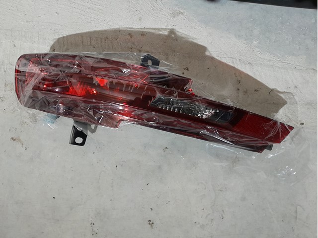 9813836580 Peugeot/Citroen Фонарь заднего бампера левый
