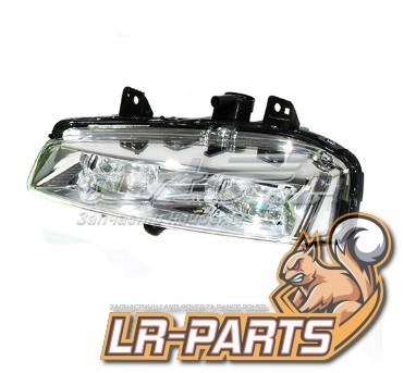 LR026090 Land Rover фара противотуманная левая