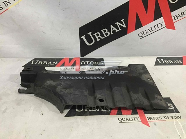 LR059970 Land Rover защита днища правая
