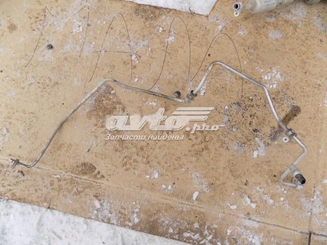 924409817R Renault (RVI) трубка кондиционера