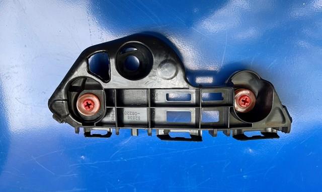 52535-06210 China правое крепление переднего бампера