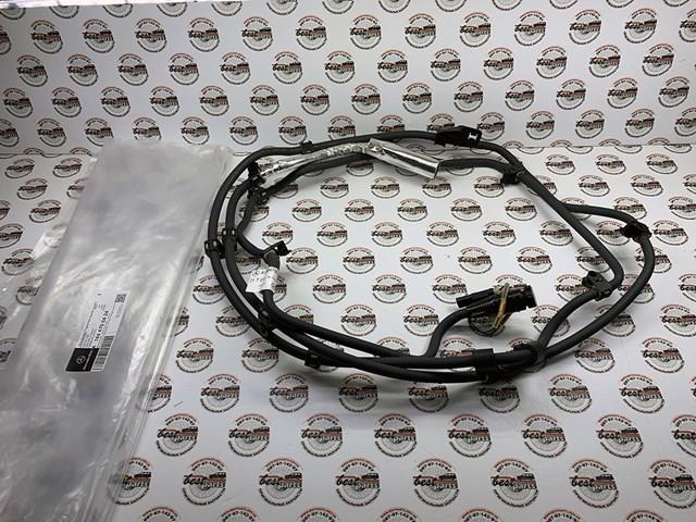 A1664700424 Mercedes трубка подачи жидкости adblue c подогревом