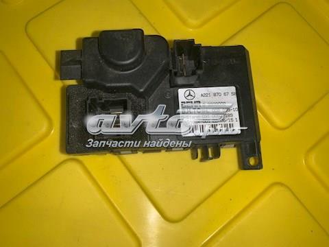 A2218706758 Mercedes резистор (сопротивление вентилятора печки (отопителя