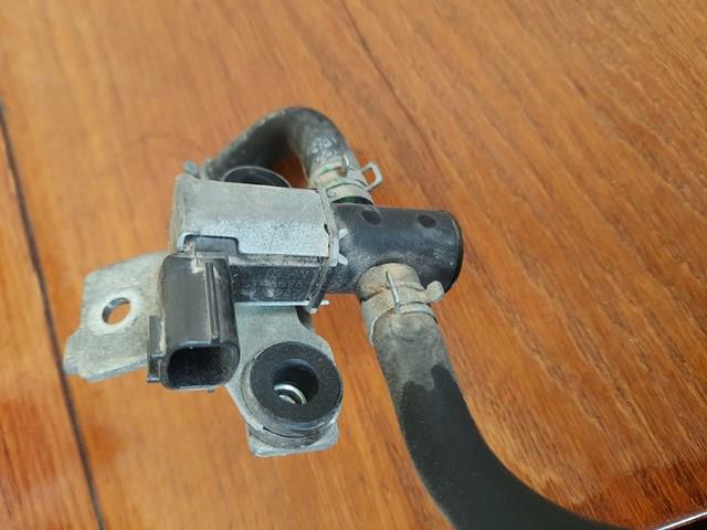 K5T46696 Nissan клапан вакуумный