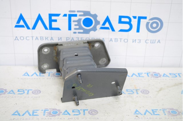 F22146MAMH Nissan/Infiniti Кронштейн усилителя переднего бампера