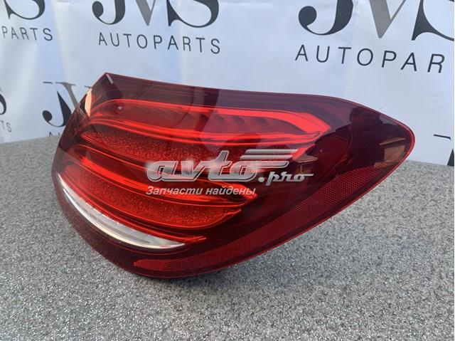 A2139068200 Mercedes | Фонарь задний правый A213 906 82 00 купить на ...