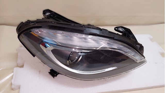 A2468200839 Mercedes | Фара правая A 246 820 08 39 купить на Avto.pro