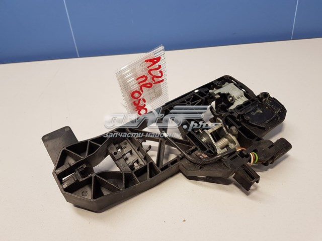 A2217601234 Mercedes механизм ручки двери перед прав mercedes w221