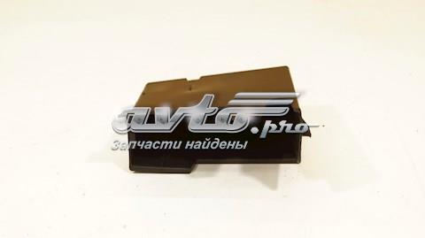 8200356348 Renault (RVI) корпус блока предохранителей