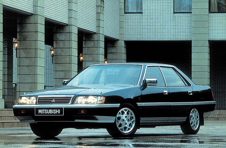MR529712 Mitsubishi прокладка прийомної труби глушника