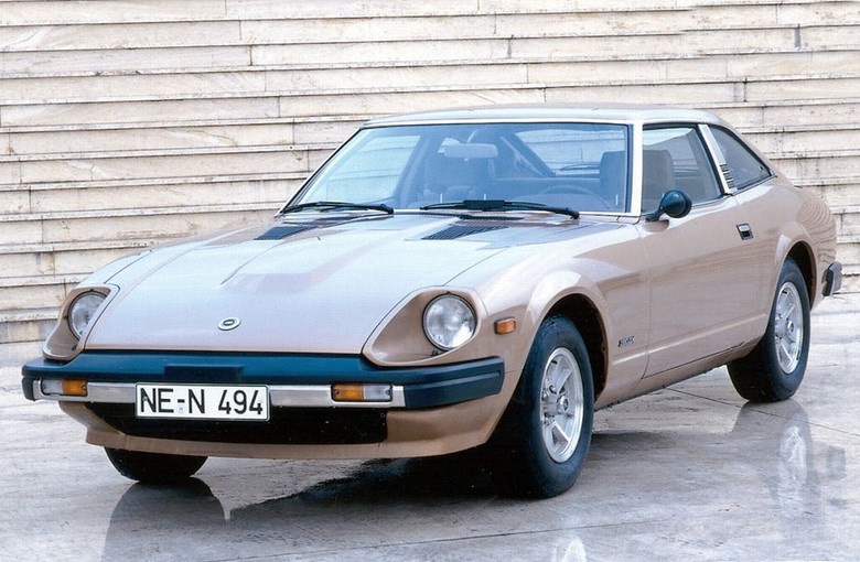 Отбойник лючка бензобака для Nissan Terrano II внедорожник (1993 - 2006 ...